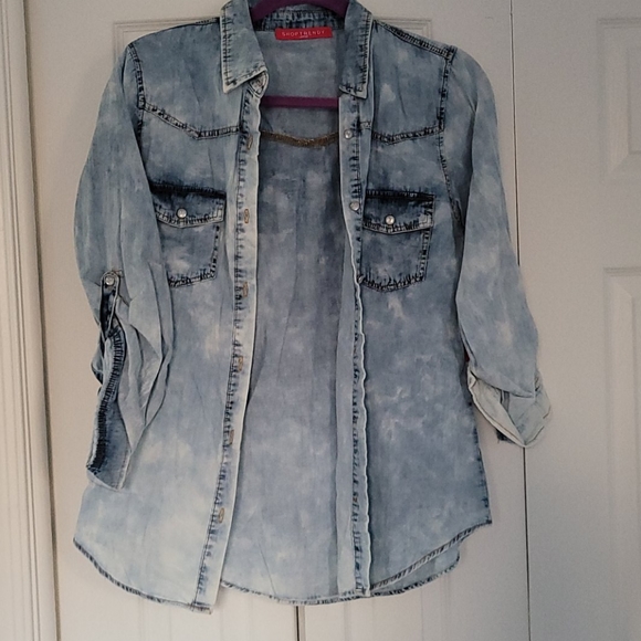shoptrendy | Tops | Denim Acid Wash Top Large | Poshmark